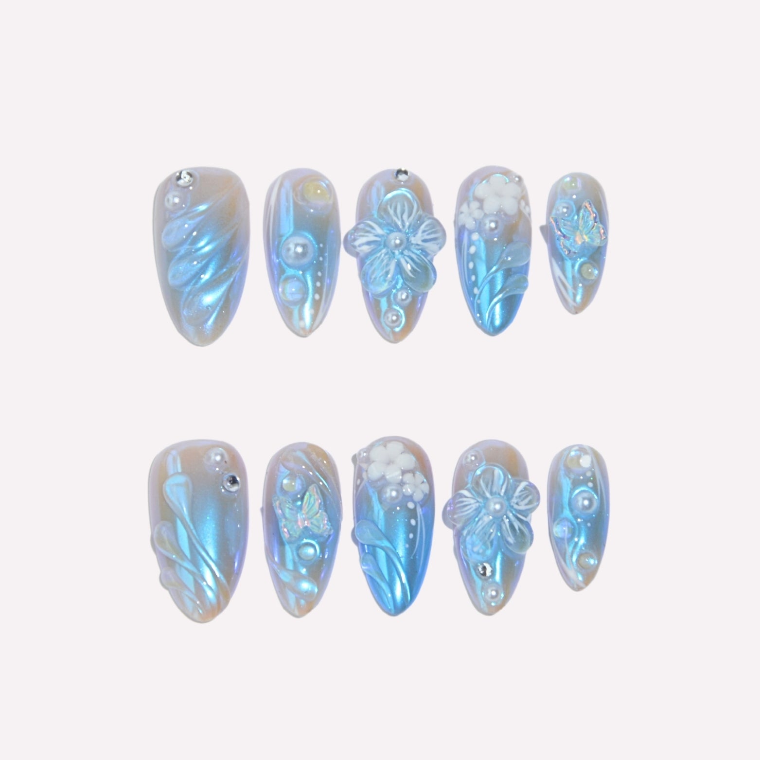 Blue Flutter – Sassytip